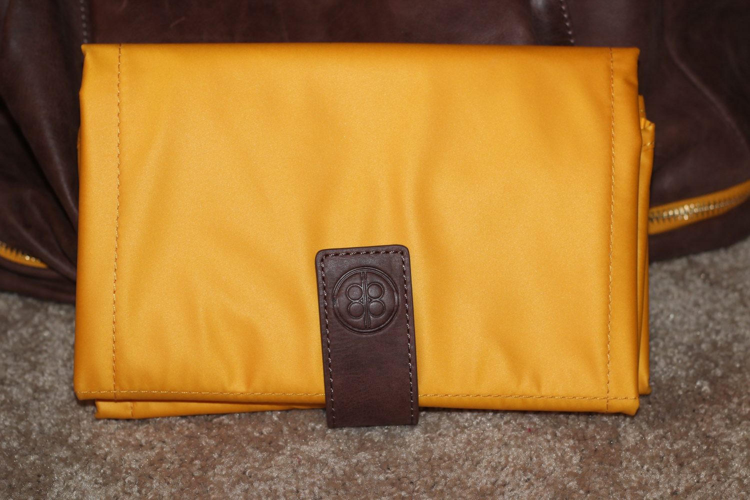 The Diaper Bag That Dreams Are Made Of: Meet dapperbag - Whimsical ...