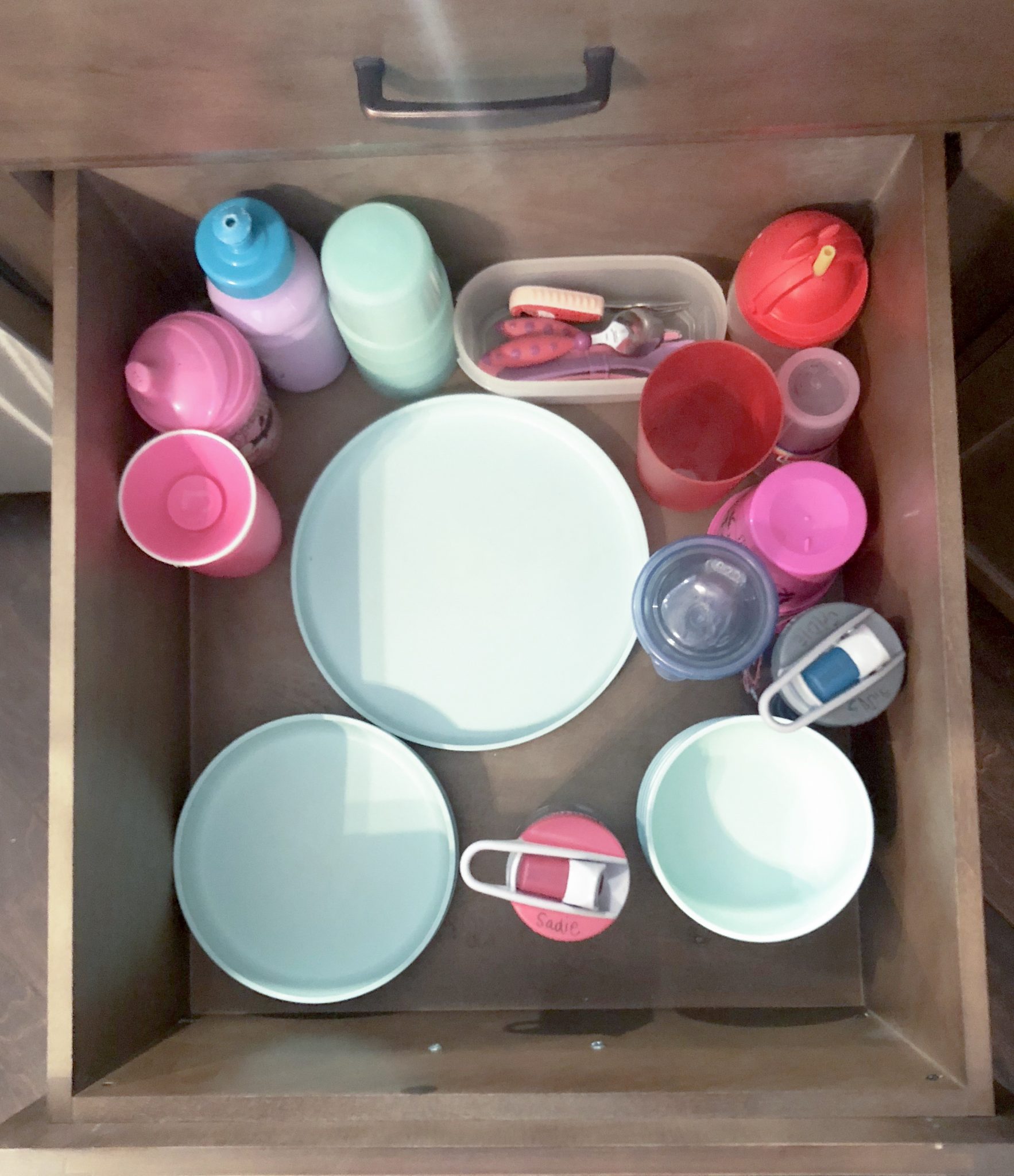Kitchen Organization Hacks: 2 Ideas For Your Kitchen Drawers!
