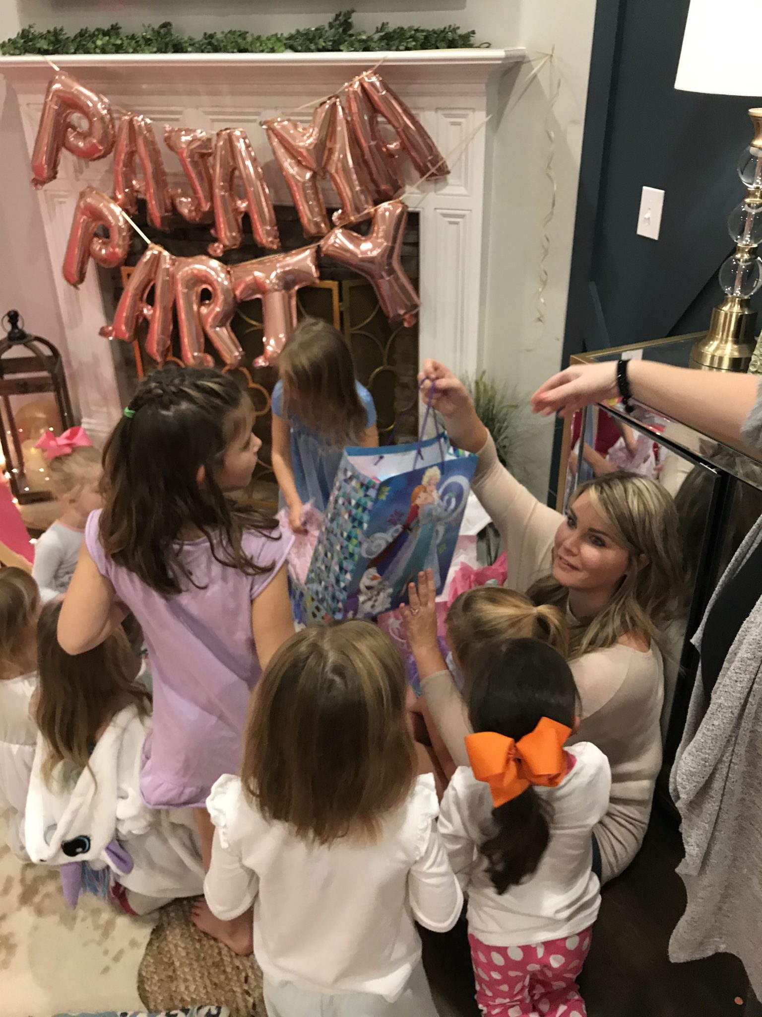 Southern Sleepovers Review: Throw The Perfect Kids’ Sleepover Party ...